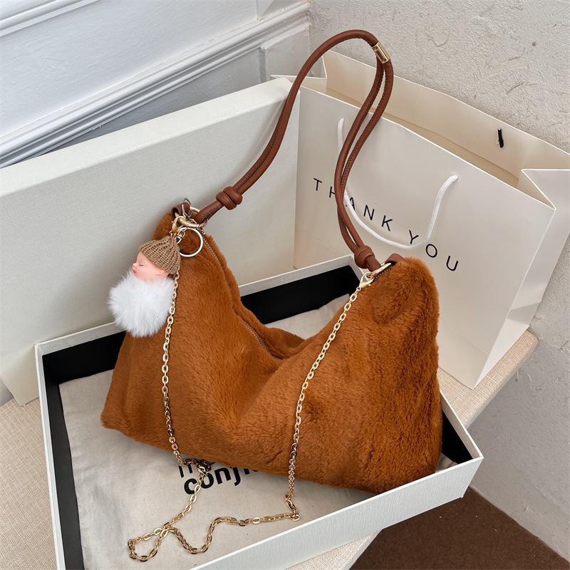 Buy Winter Cute Pendant Plush Handbag Korean Version Simple Armpit Bag ...