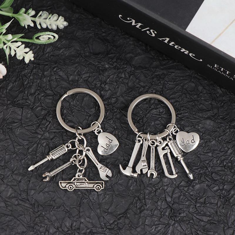 I Love Dad Car Screwdriver Wrench Gadget Key Chain Fathers Day Gift Key ...