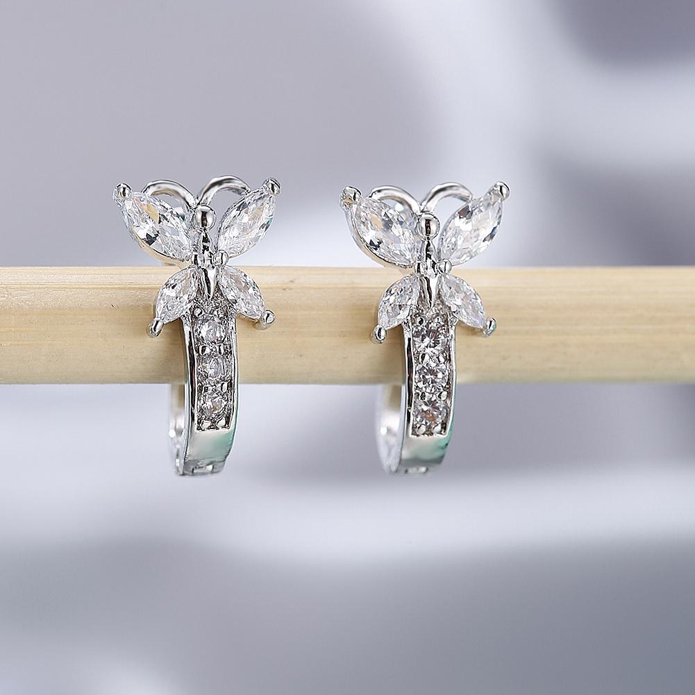 1 paio di orecchini pendenti a forma di farfalla color argento con taglio marquise blu bianco ...